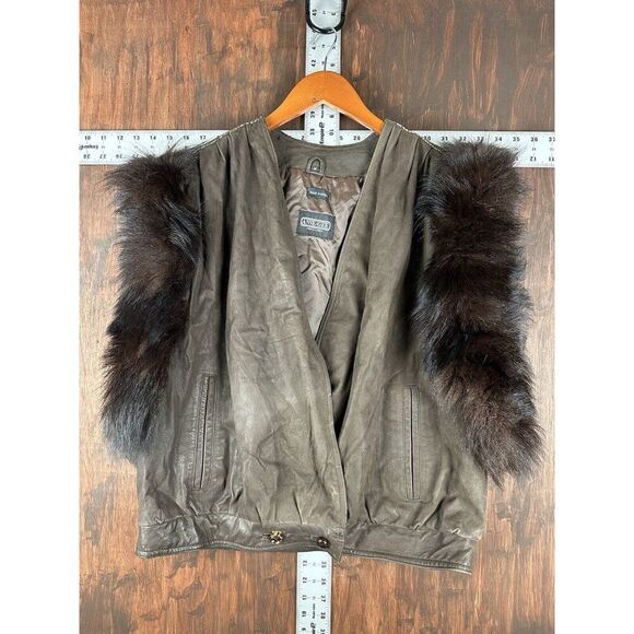 Anne-Gee | Jackets & Coats | Annegeeleather Vest Faux Fur Trim Vintage ...
